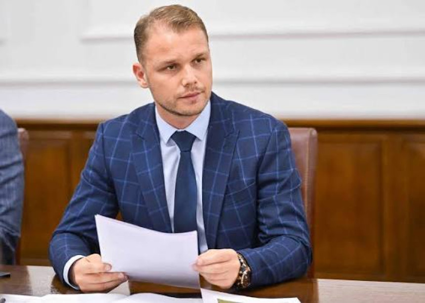 SNSD-ova vlast uništila je sve, sada uništavaju i djecu | BN